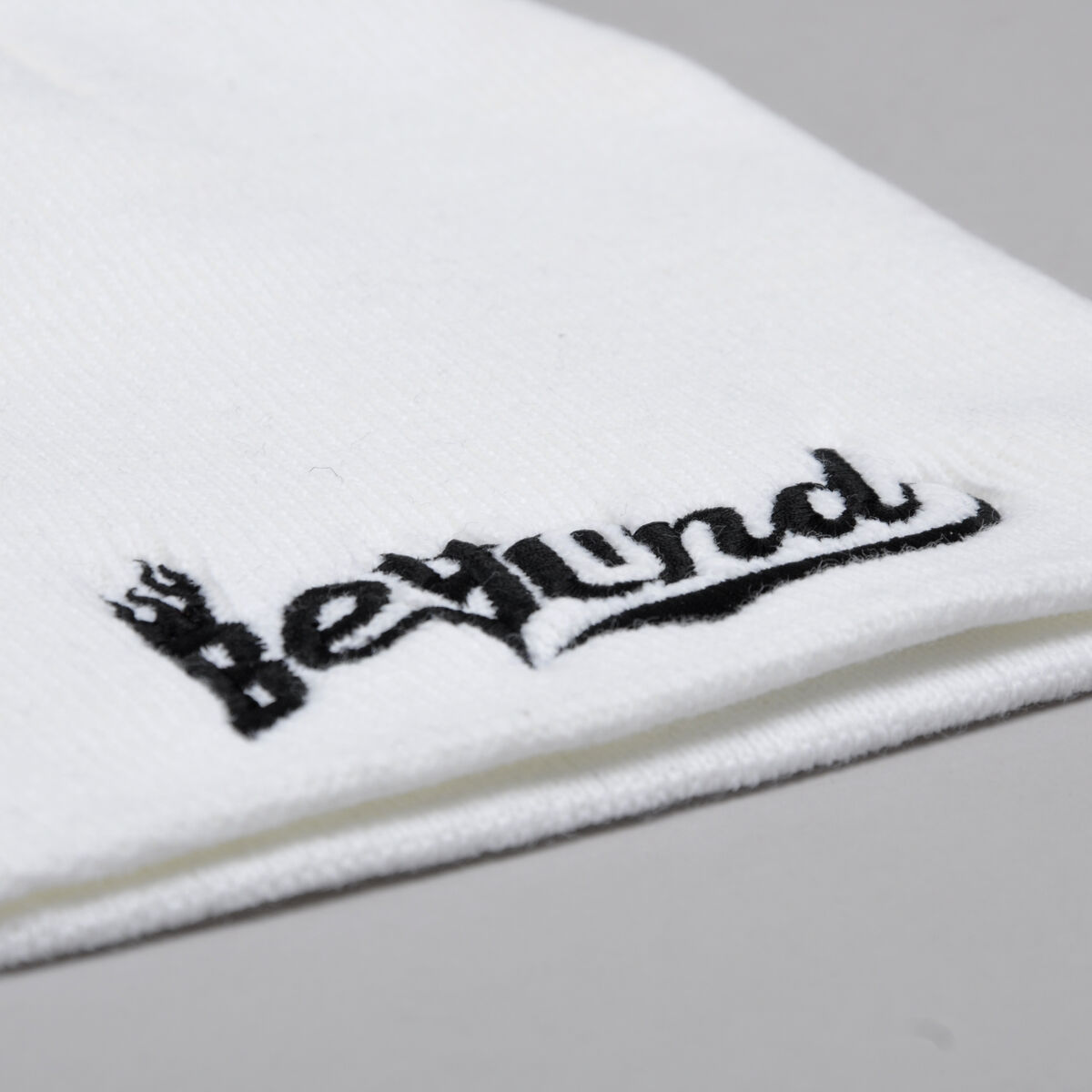 Beyond League Beanie, white | Beyond